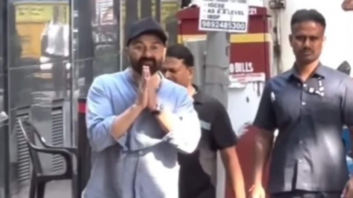 Sunny Deol Loses Cool At Media Over False Reports On Dharmendra’s ...