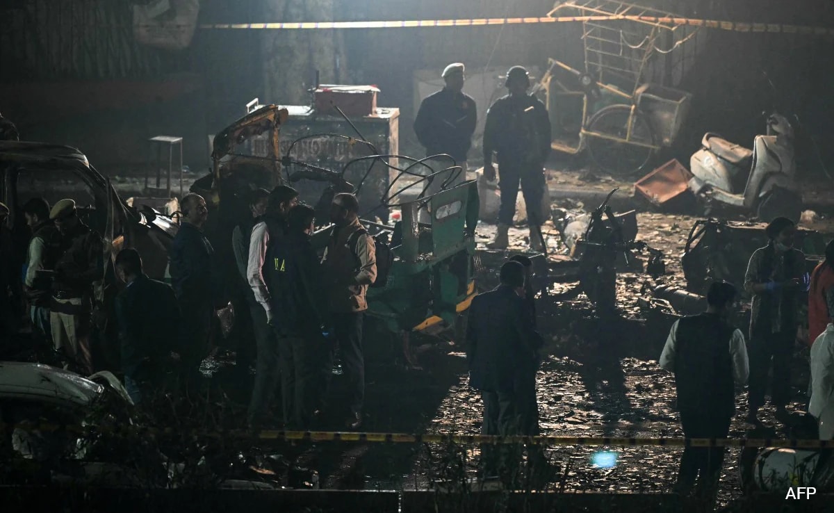 Delhi Blast: Police Raid Gautampuri For Prime Suspect Dr Umar Un Nabi