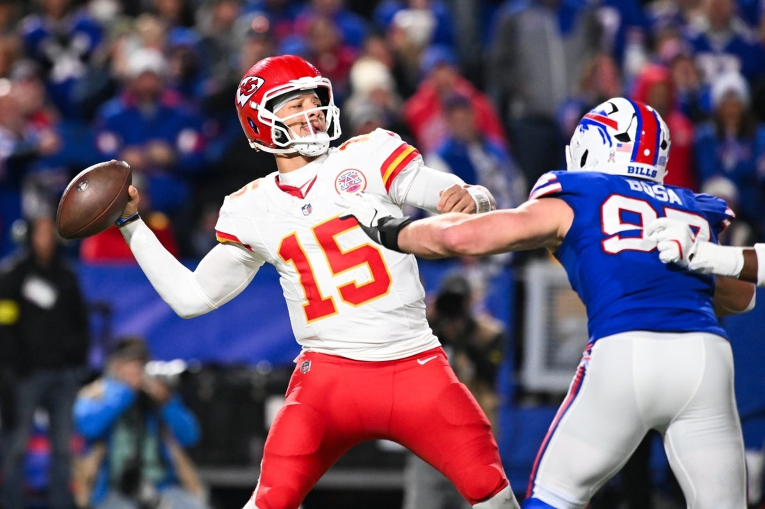 Chiefs face surprising must-win road game against Broncos