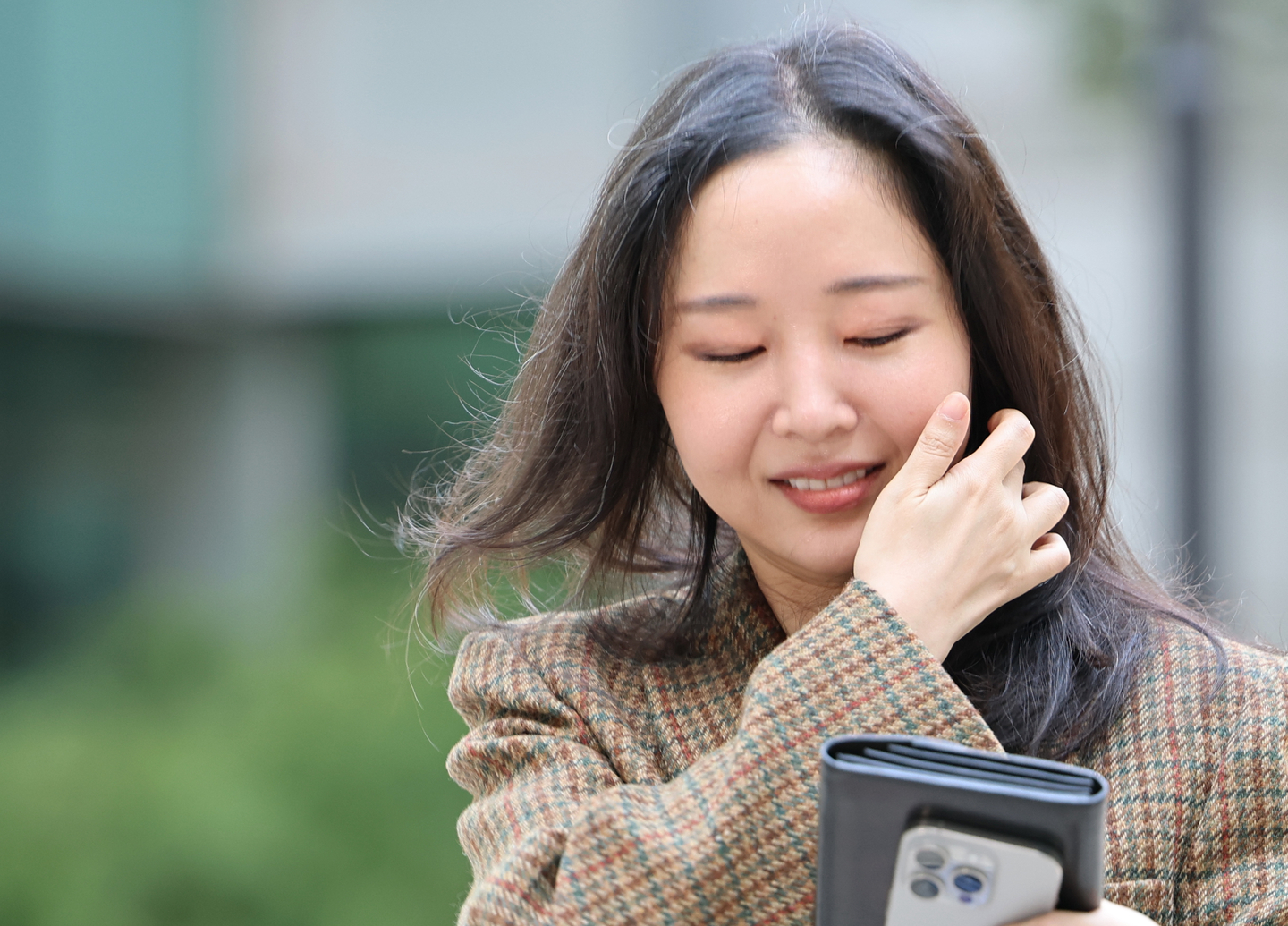 Former ADOR CEO 'respects' decision by NewJeans members to return to label