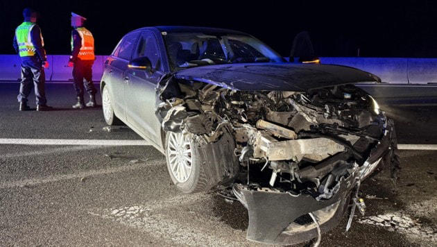 Pkw völlig demoliert! Lenkerin bei Unfall verletzt