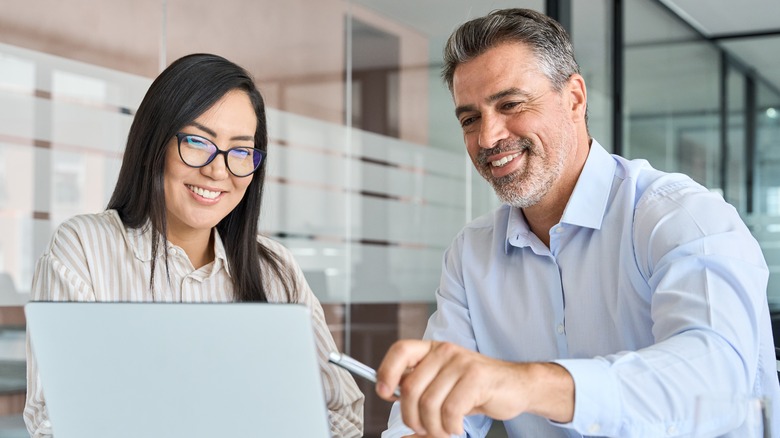 How Much Does An Investment Banker Make?