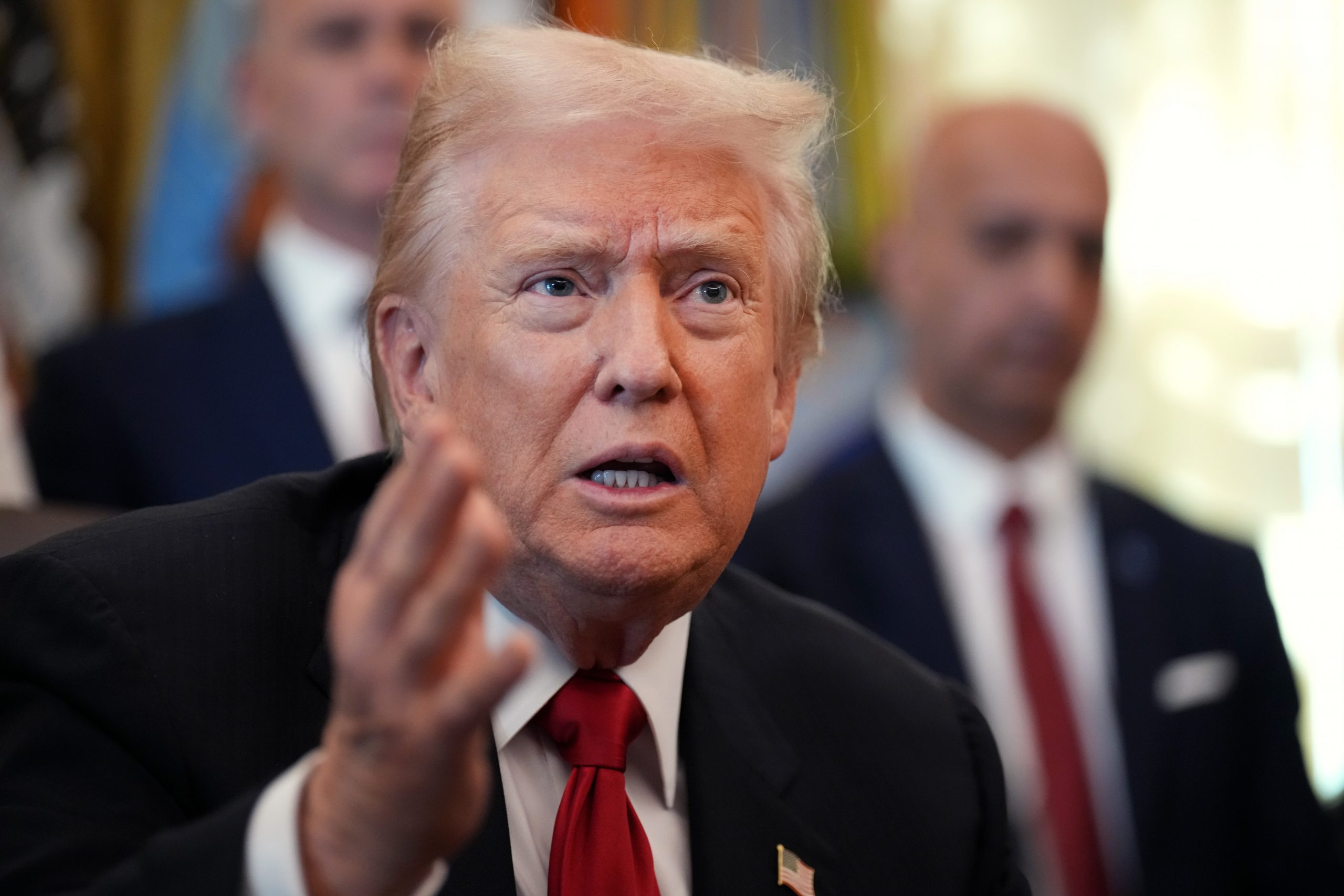 Alarm bells ring as new polls show Trump's support crumbling