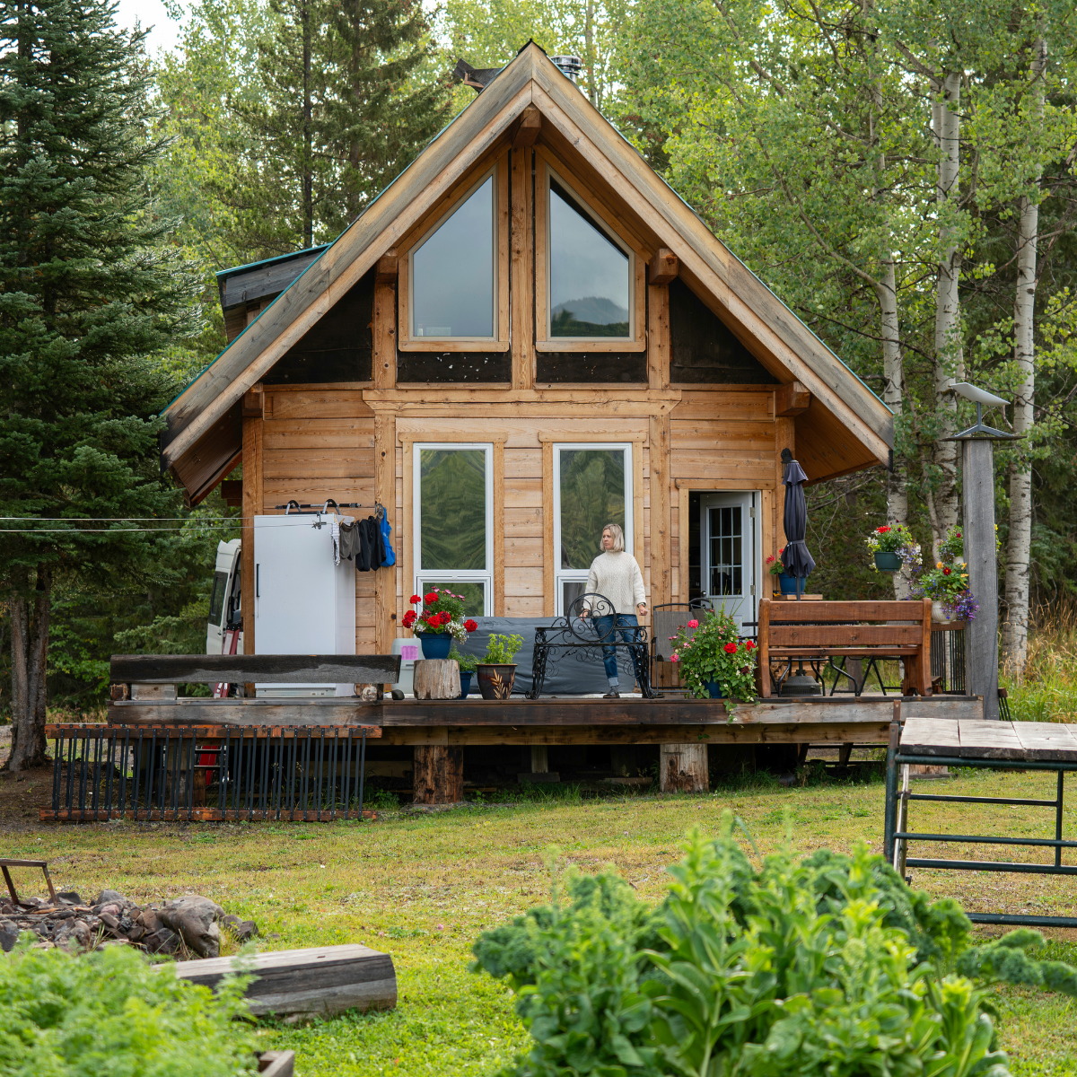 This Company Wants To Pay You £30K To Stay at Their Cutest UK Cottages