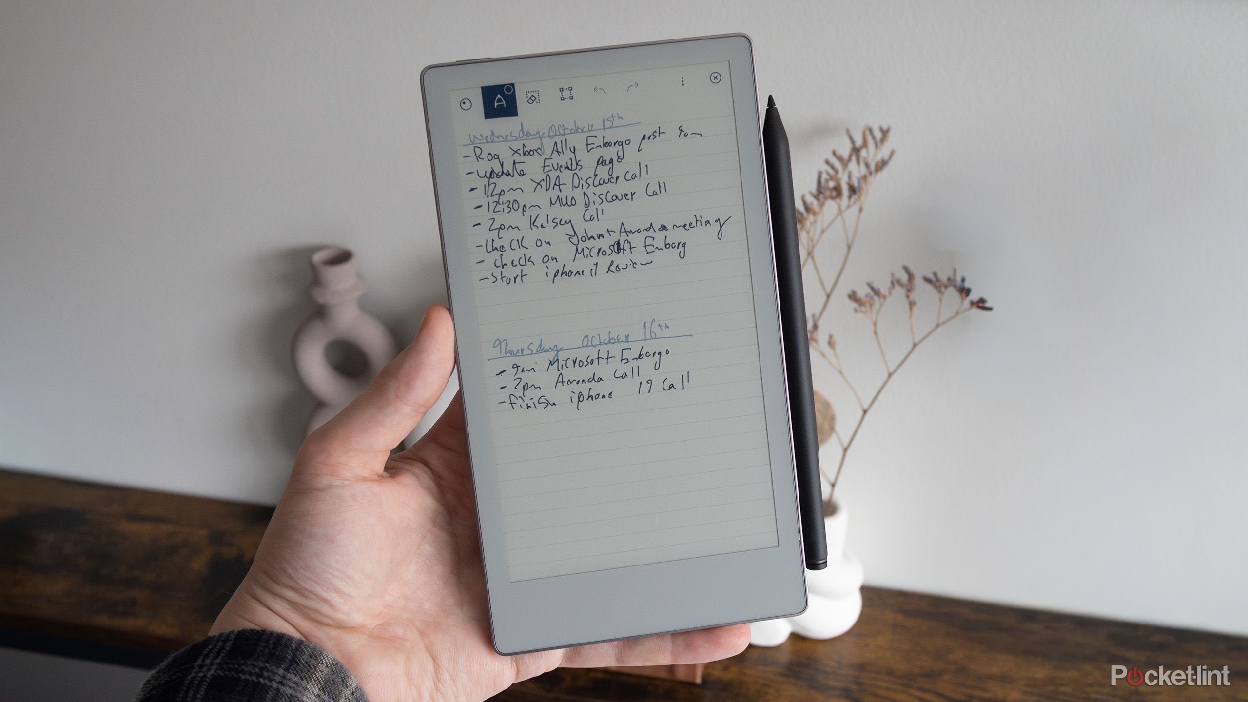 I replaced my notebook with the reMarkable Paper Pro Move, and the ...