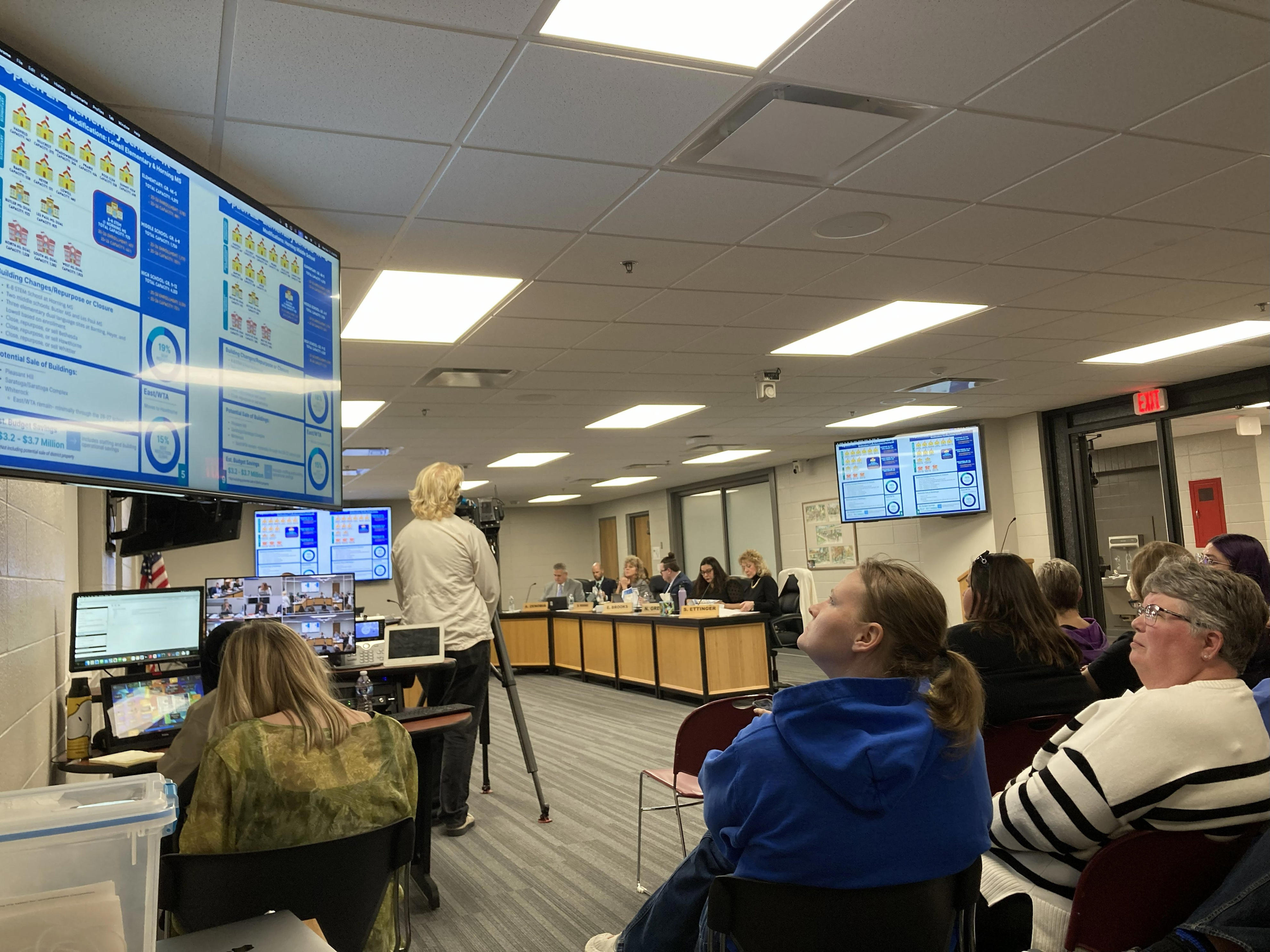 Readers express mixed feelings about Waukesha school closings