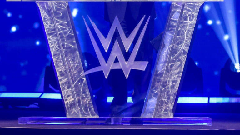 WWE Hall of Famer comes out of retirement for another match