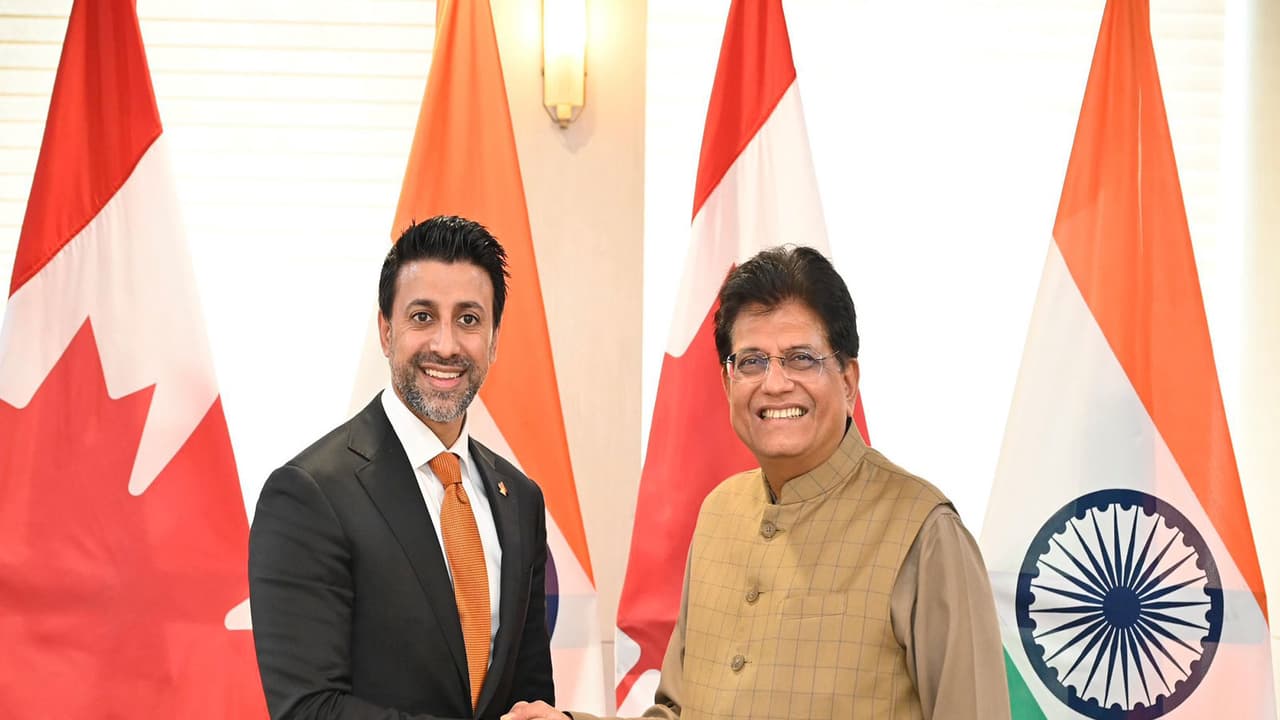 India-Canada ministers meet to reinvigorate bilateral trade, investment
