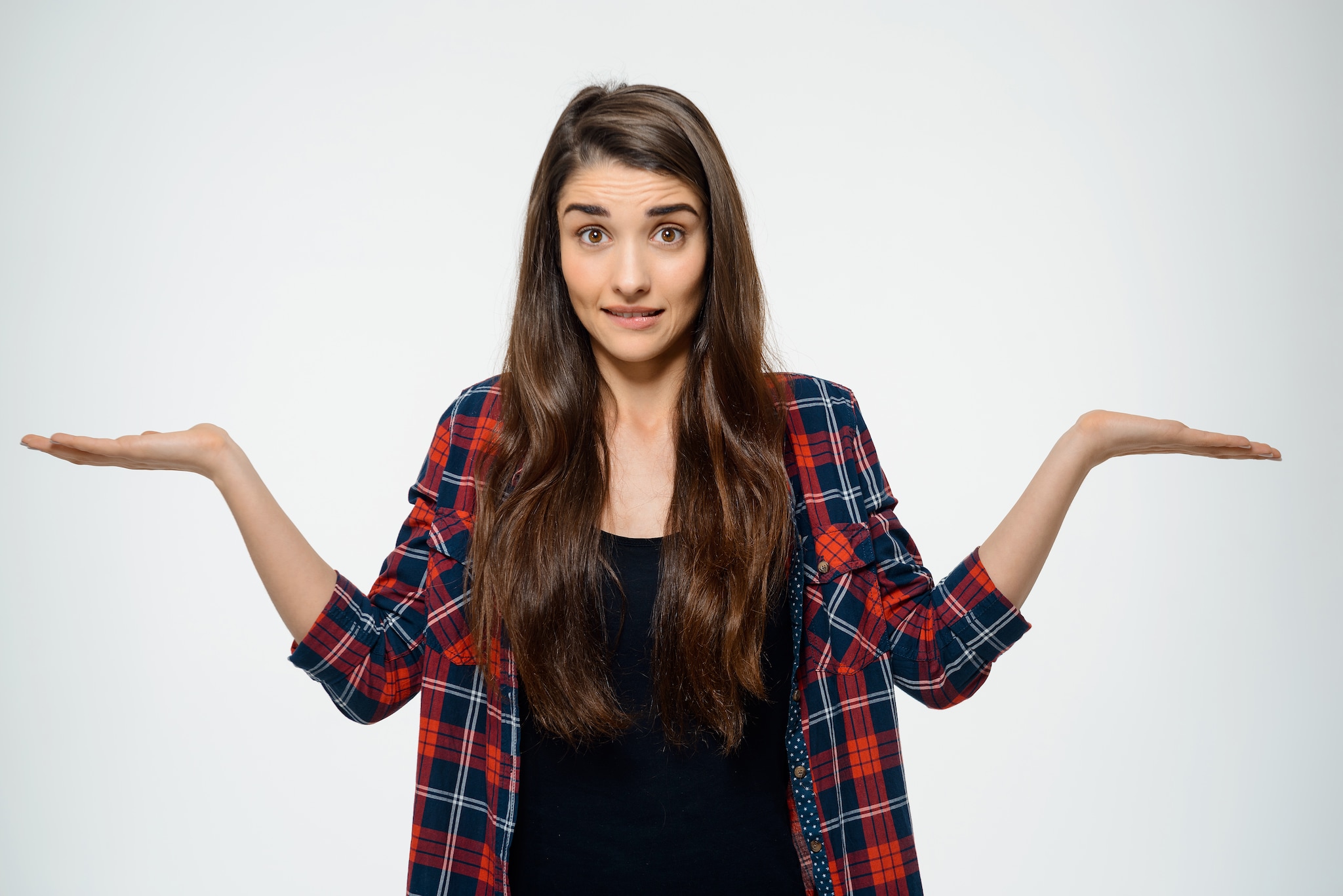 Face Scrub for Women: Scrub Away the Dirt Gently!