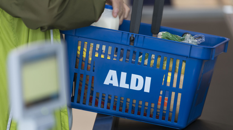 The Viral Aldi Hack That Feeds A Family Of Three For $15