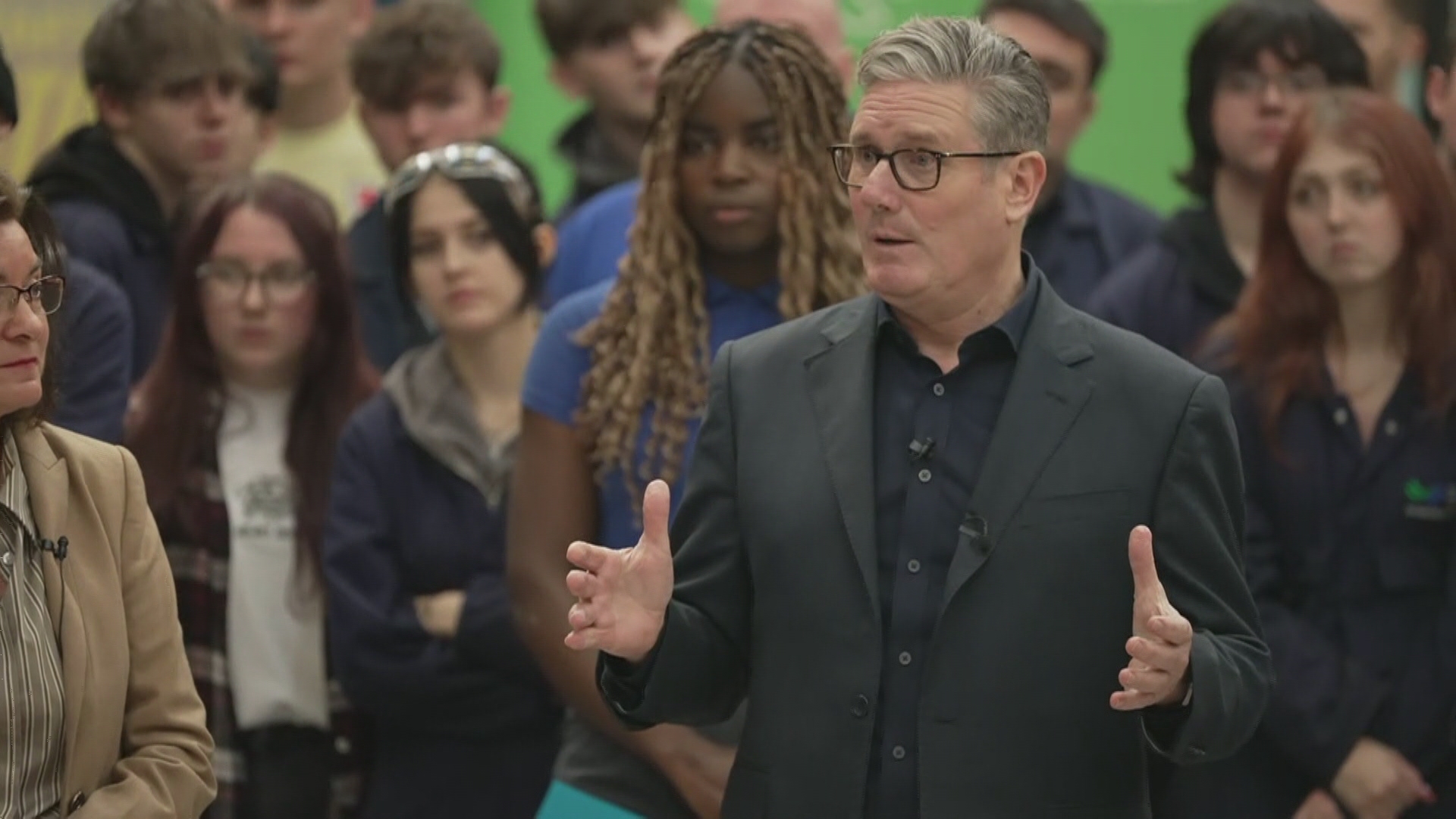 Starmer encourages workers to ‘go for it’