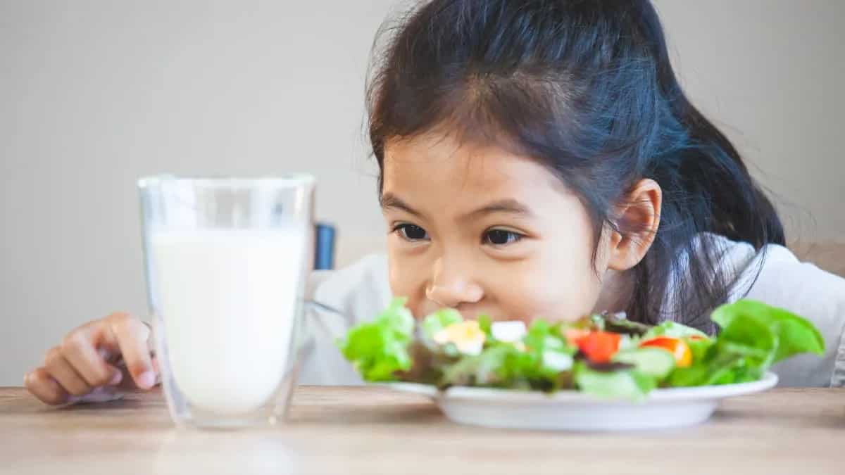 Children’s Day Special: How Childhood Affects Eating Habits