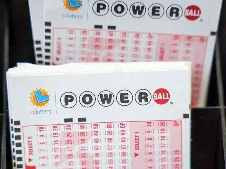 Lottery Powerball Winning Numbers: Did anyone claim the $512 million ...