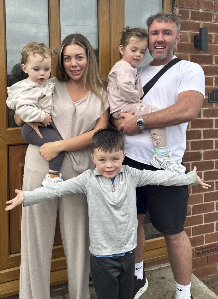 Family of five ditch England for Asia living off £40 per day – half UK ...