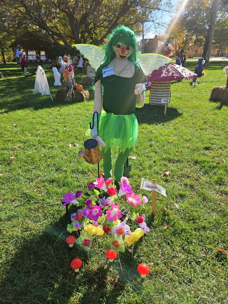 Community news: Daytime Gardeners of North Haven taking holiday design ...