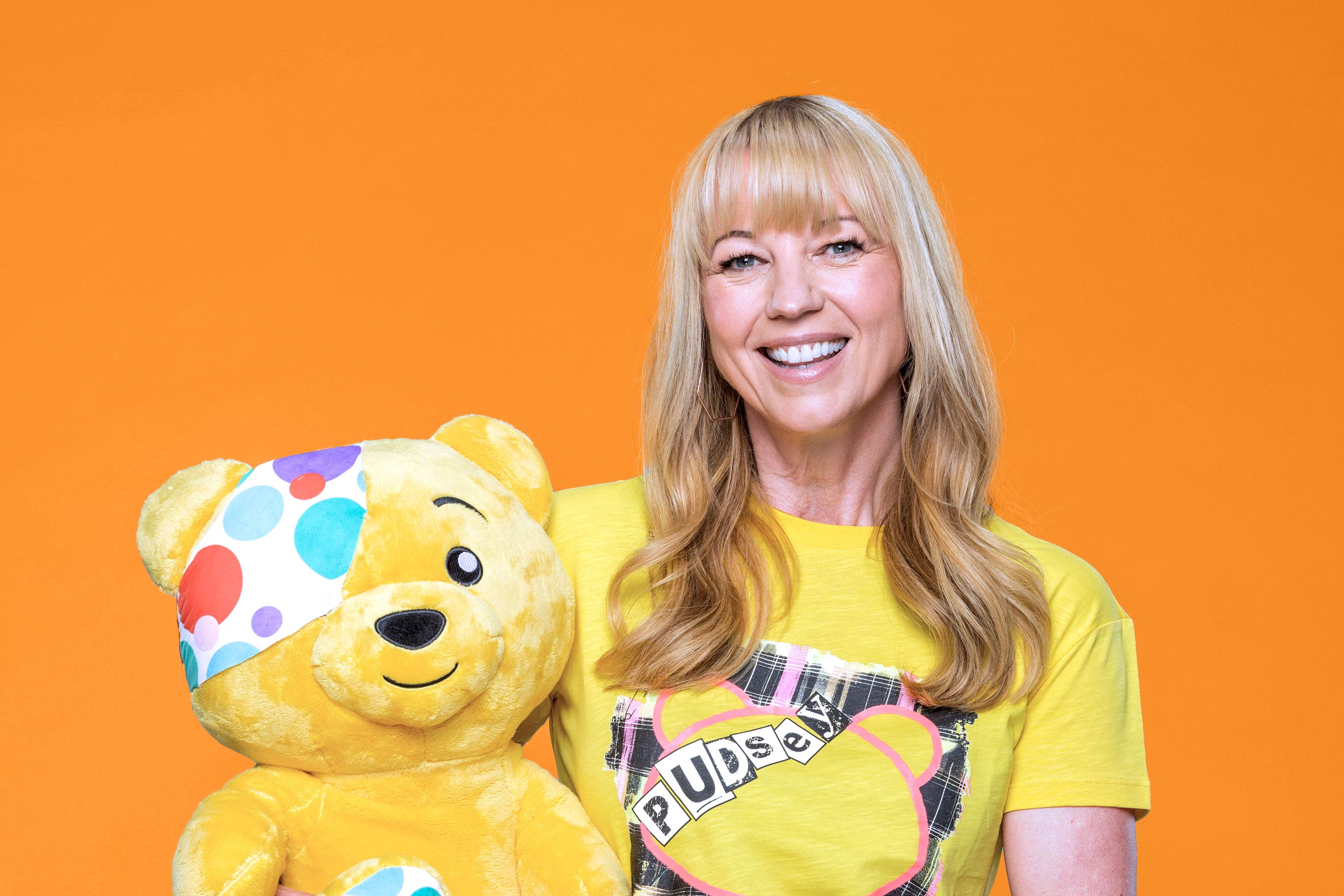 Sara Cox crosses finish line of 135-mile Children In Need challenge