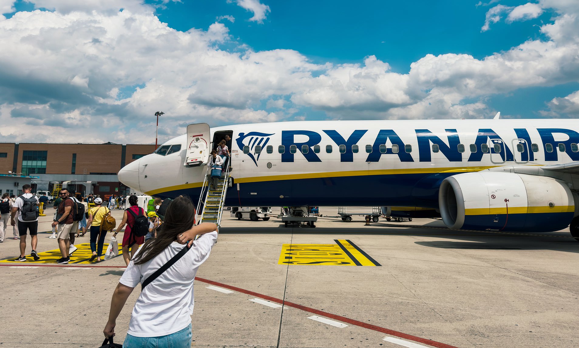 Ryanair reveals how the first day of its major rule change went