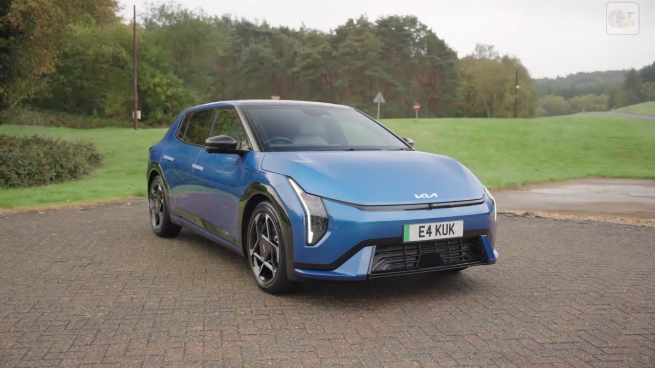 2025 KIA EV4 GT-Line S in Blue Flame – Kompakt-SUV mit 81,4 kWh Akku