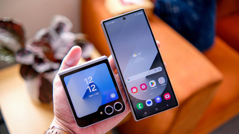 Galaxy Z Flip 8 To Get Major Redesign Thanks To The iPhone Fold