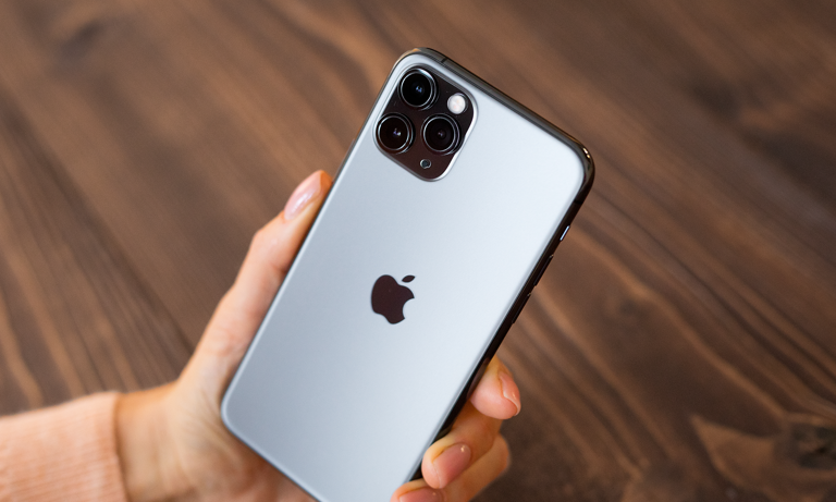 Is Apple Stock Set to Soar After Promising Consumer Sentiment?