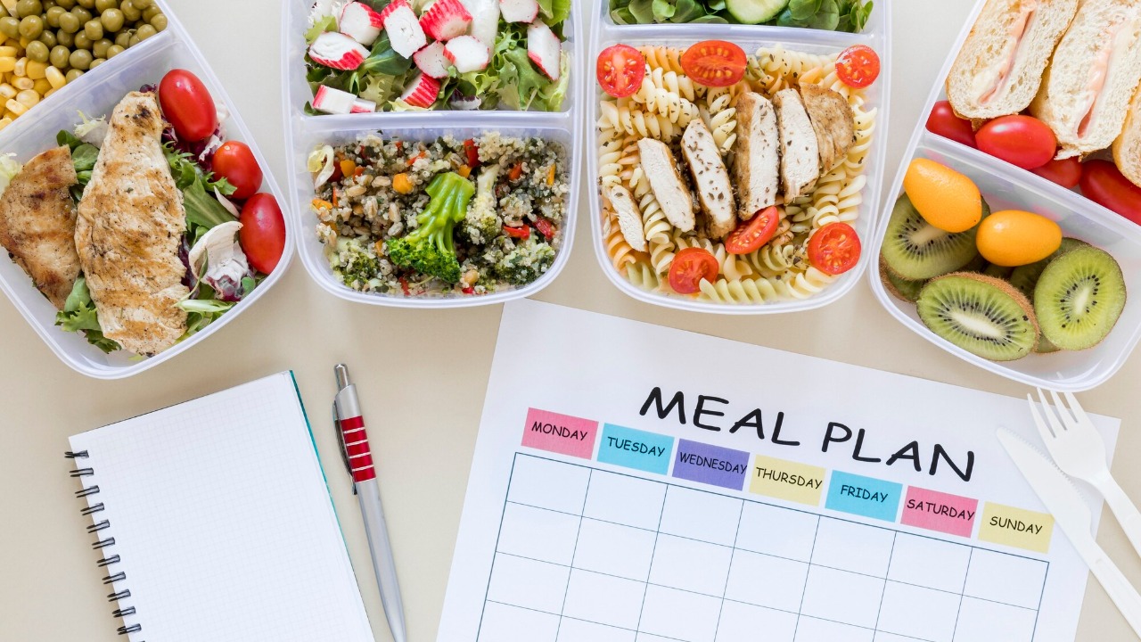 How to save money on groceries when you shop for one