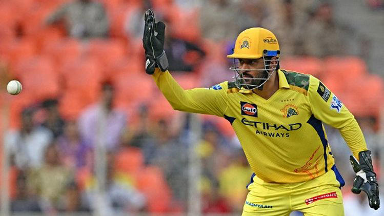 'MS Dhoni definitely won't play...': Ex-CSK star's big claim on MSD ...