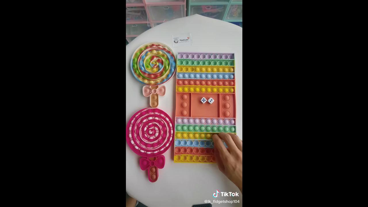 ASMR Playing Rainbow Pop It