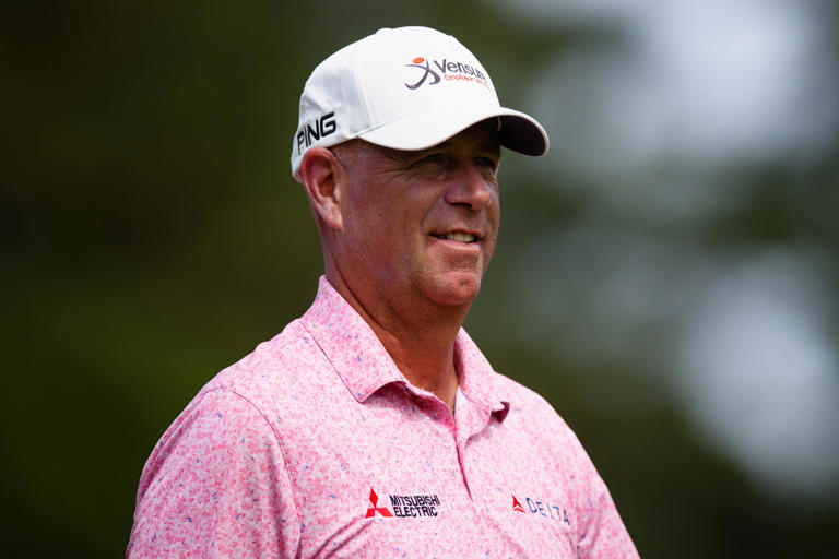 Stewart Cink on the Schwab Cup, his custom Phoenix Suns jersey, Georgia ...