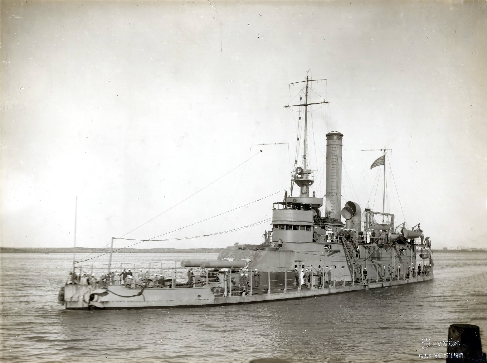 Icons of the Navy: Ships That Made History