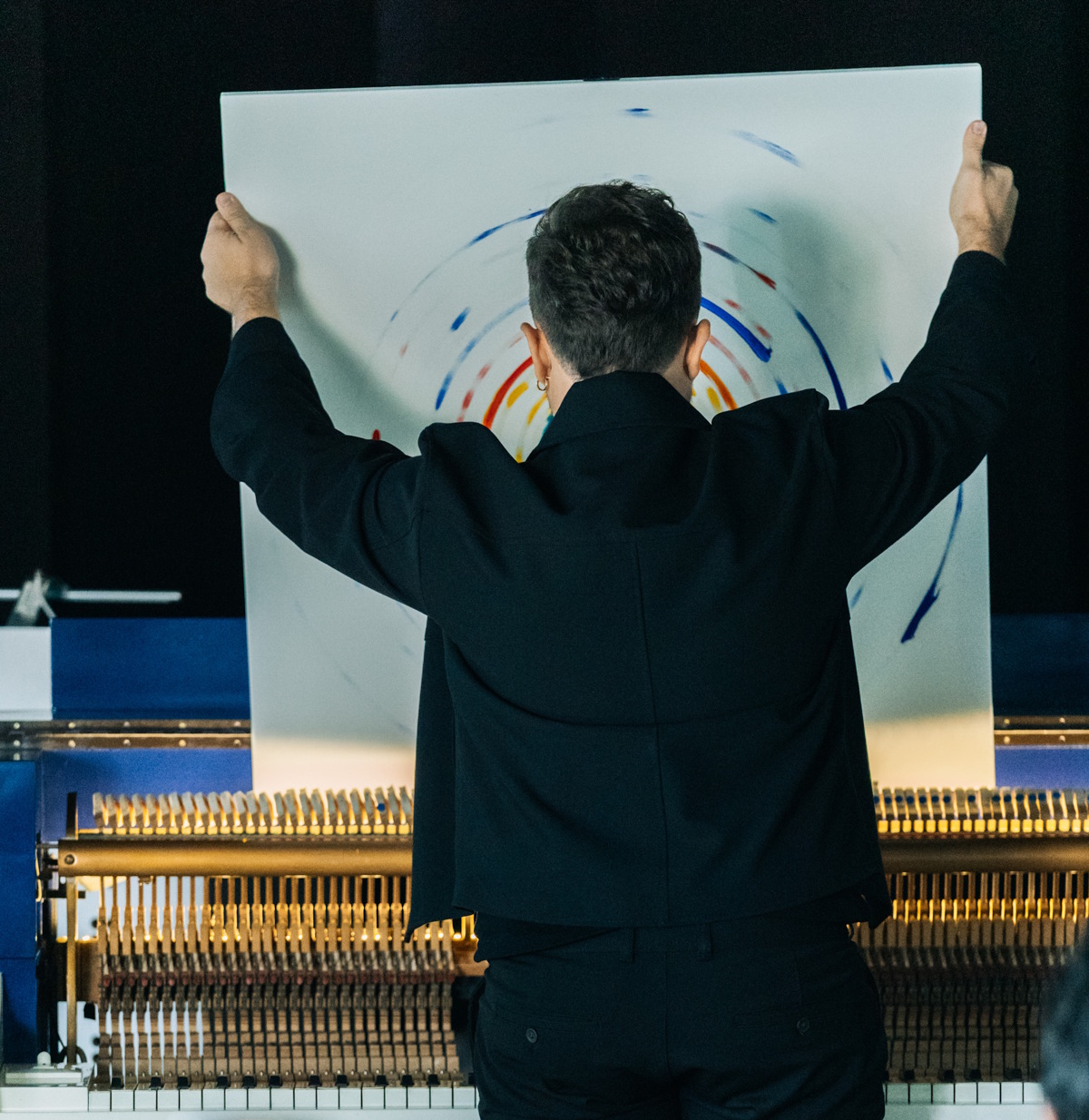 Francesco Maria Mancarella e la musica come materia: «L’arte non ha limiti»