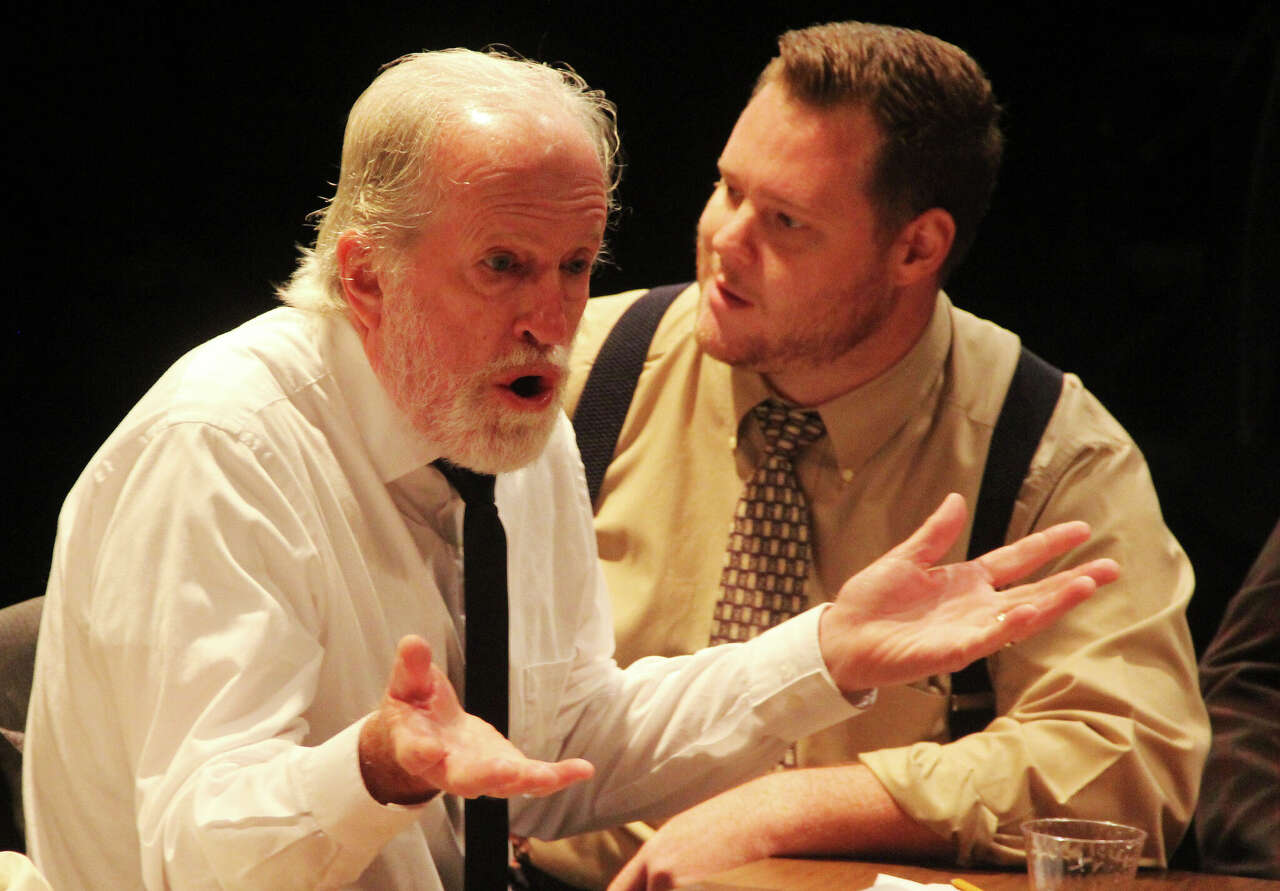 Alton Little Theater stages '12 Angry Men' in the round