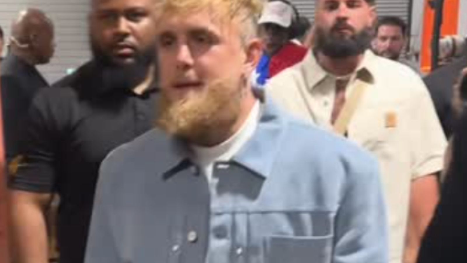 Anthony Joshua Finalising December Fight with Jake Paul Streamed on Netflix