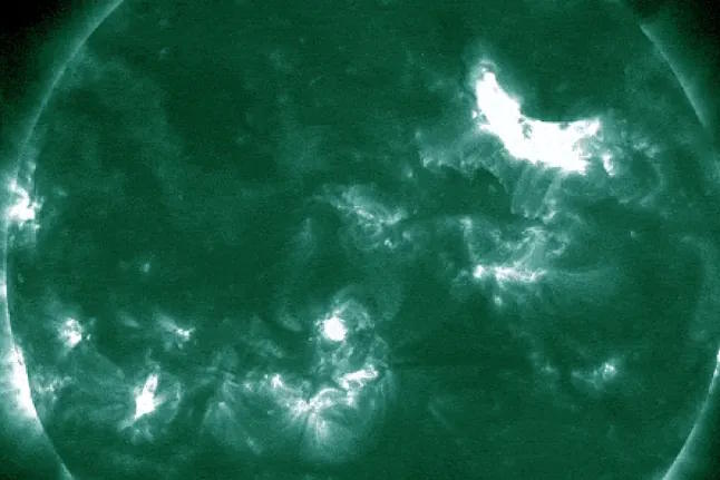 The Sun emits the most powerful flare of the year and generates a ...