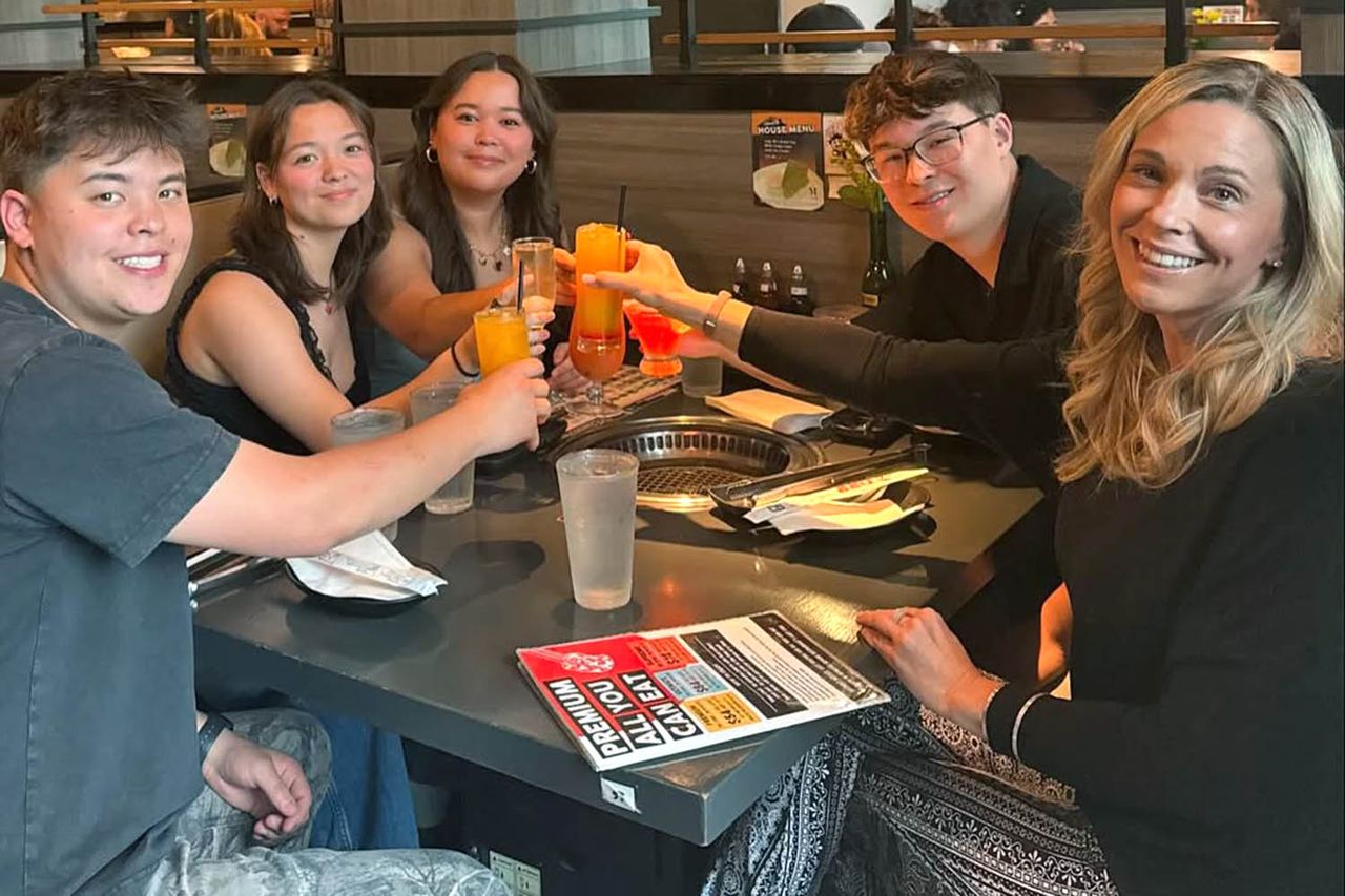 Kate Gosselin shares rare photos from Mother's Day and sextuplets' 22nd ...