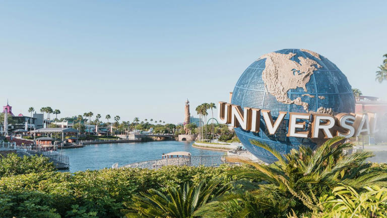 How to Explore Universal Orlando’s Volcano Bay Like a Pro
