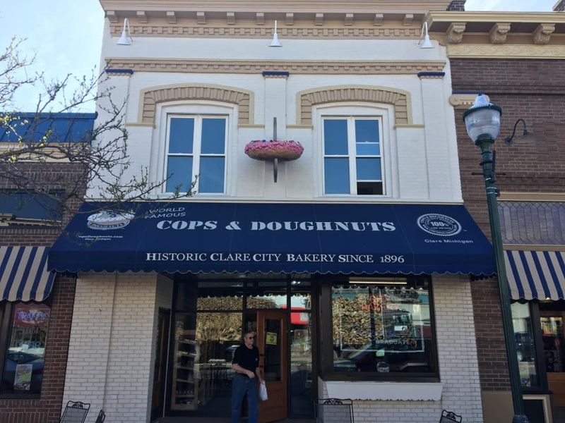 16 Small Town Bakeries Turning Out Doughnuts Worth the Detour