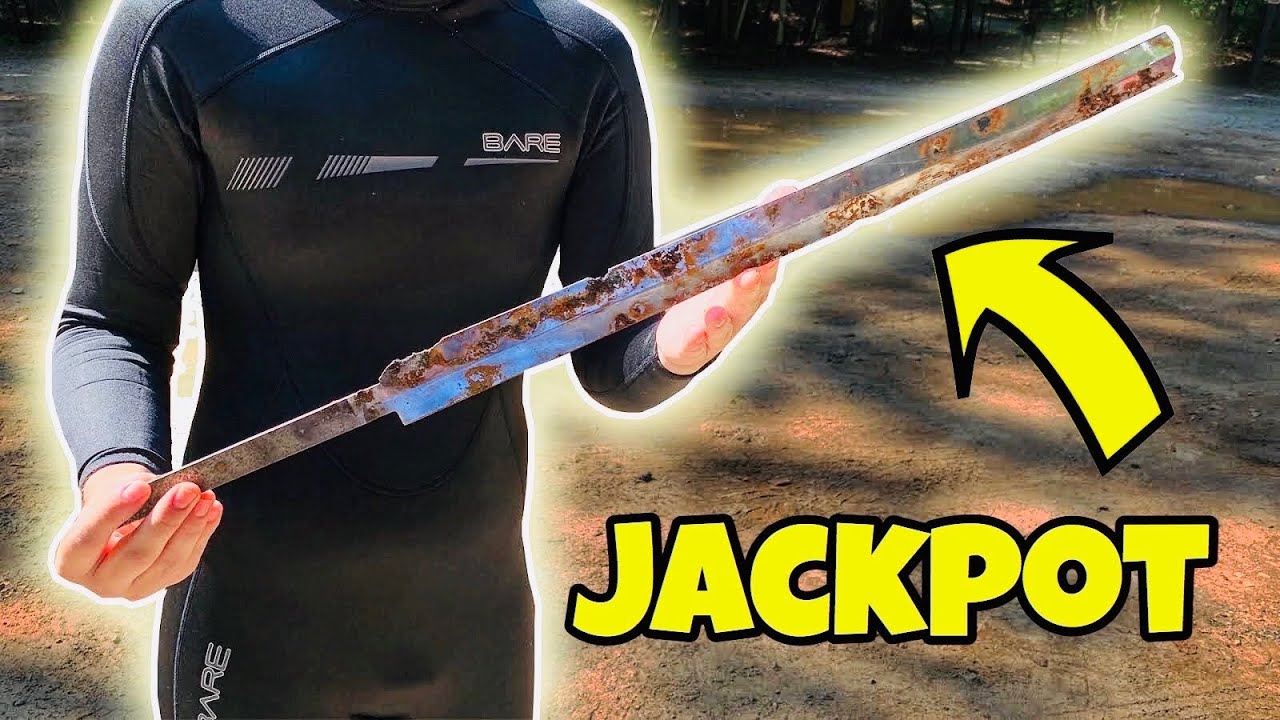 I found an Excalibur sword in a river! 🗡️