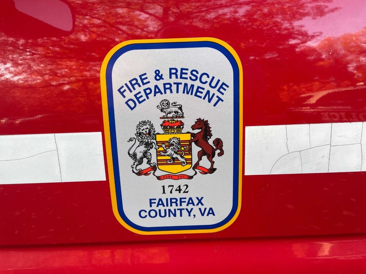 Significant House Fire Reported In Vienna Area, Road Closed