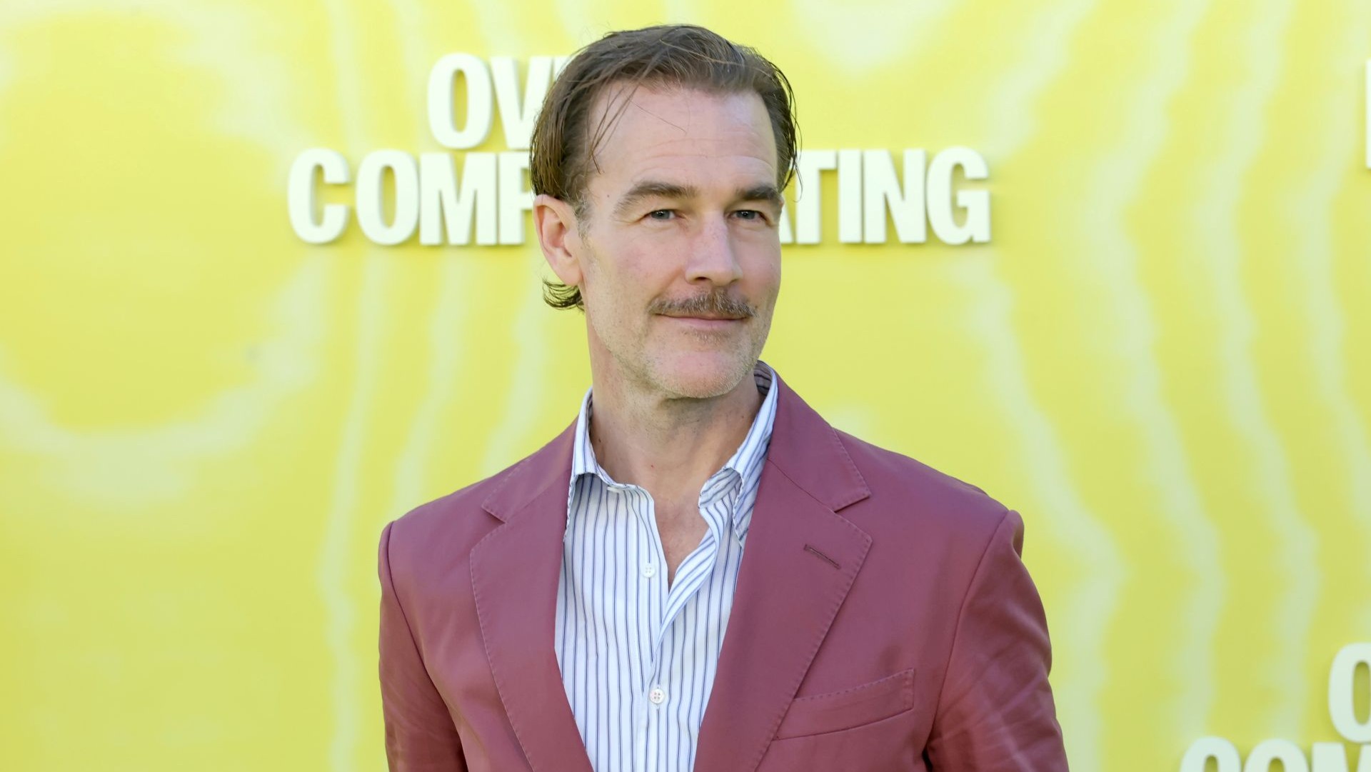 James Van Der Beek vende itens de 'Dawson's Creek' para financiar tratamento de câncer