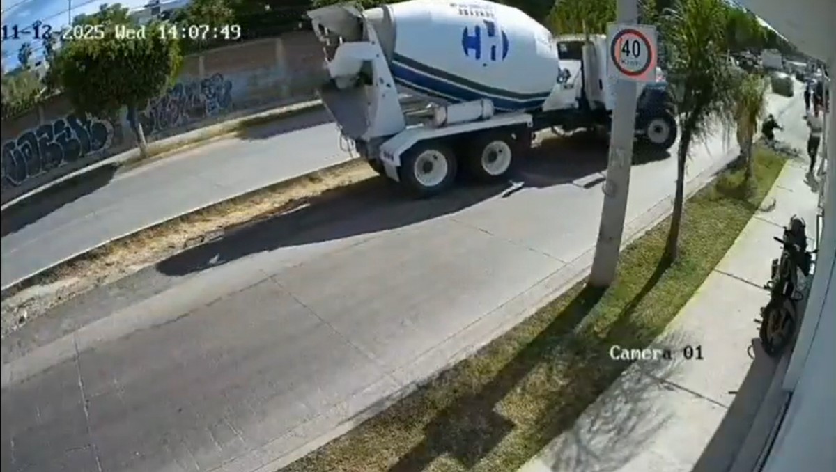 Joven muere atropellado por revolvedora en el bulevar San Juan Bosco de ...