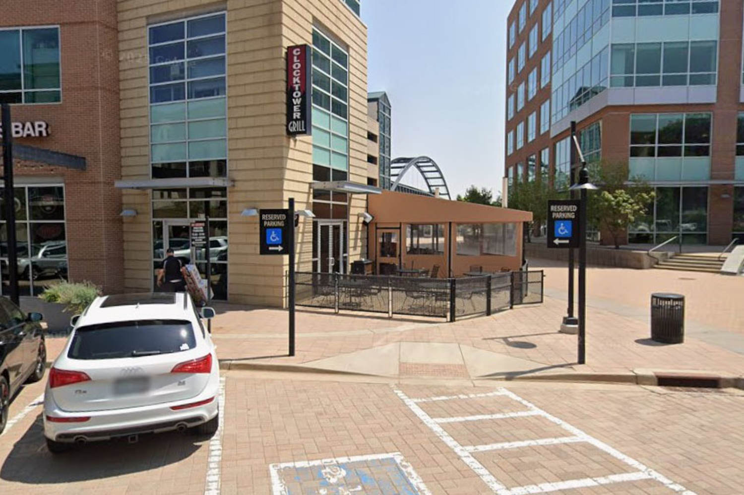 Man sentenced in stabbing after girlfriend licked 'Bachelor' contestant ...