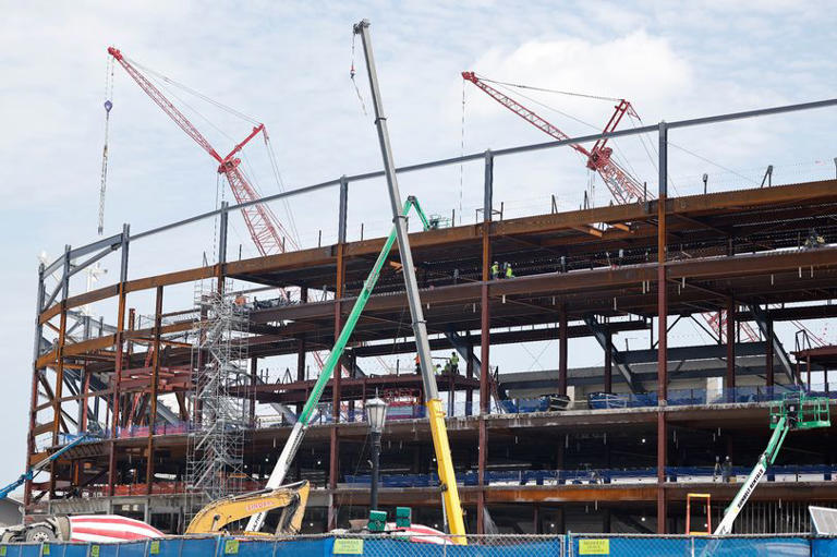 $862M college football stadium nearly complete and will be most expensive ever