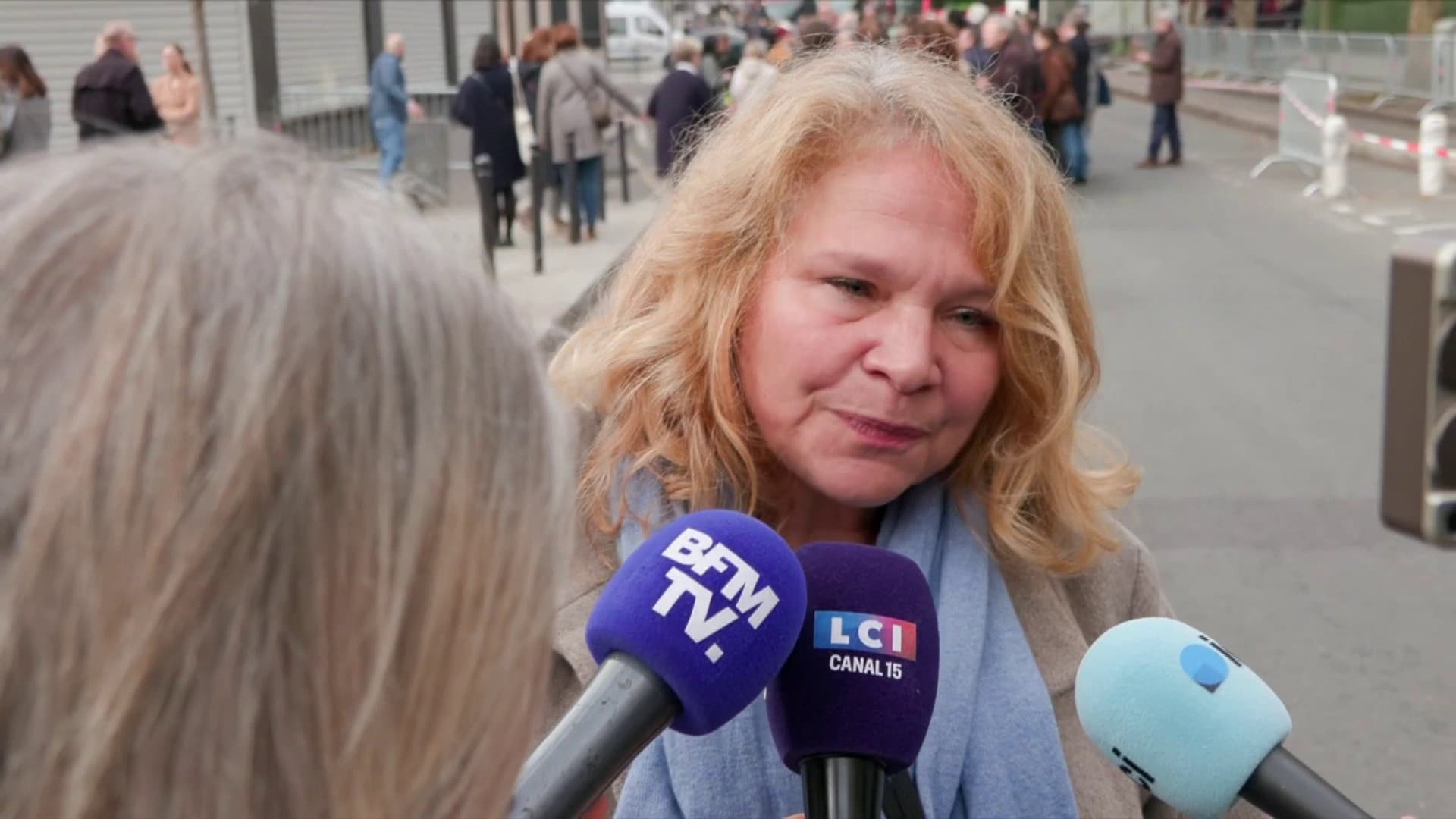 Un "traumatisme dont il n'a jamais guéri": la veuve de Fred Dewilde ...