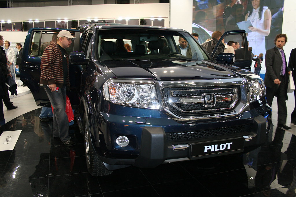 Hitting the open road: Top SUVs for family road trips in 2025