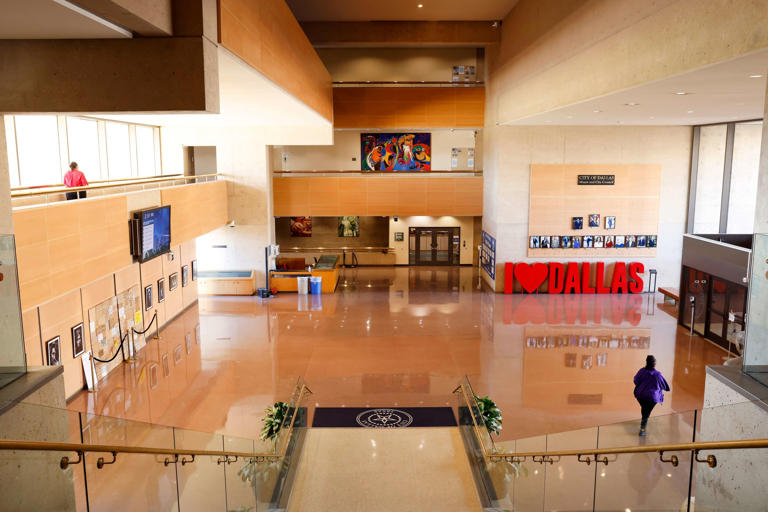I.M. Pei’s Dallas City Hall at risk after City Council votes to explore ...