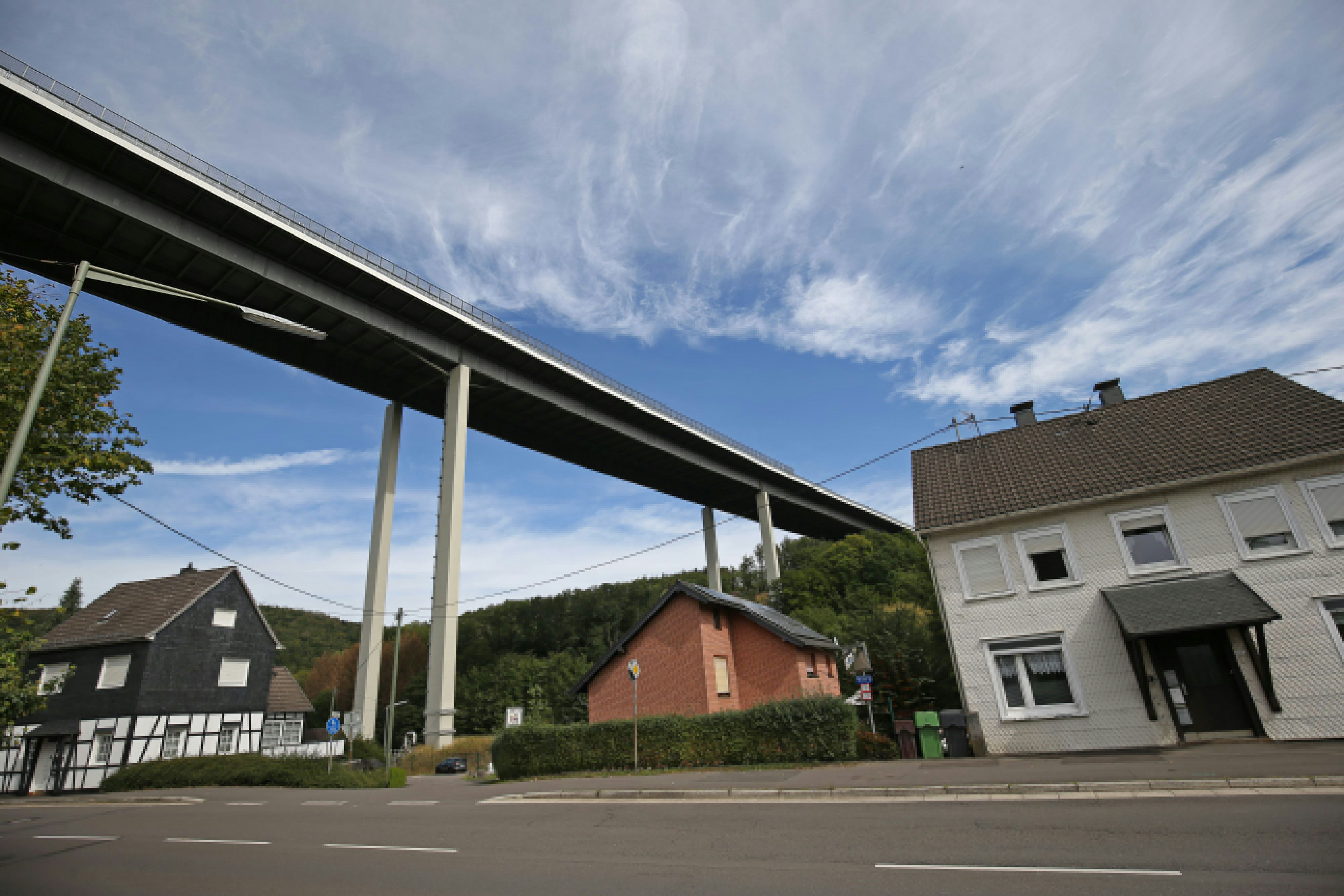 Wiehltalbrücke: ADAC würde notfalls Lkw-Schranken installieren