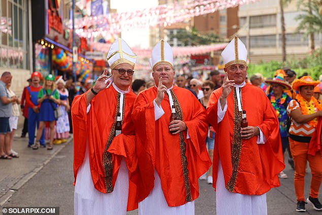 Thousands of Brits fill Benidorm's streets for the Spanish city's ...