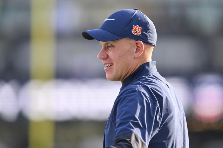 Surprise College Football Coach Surging Up Leaderboard for Auburn Job