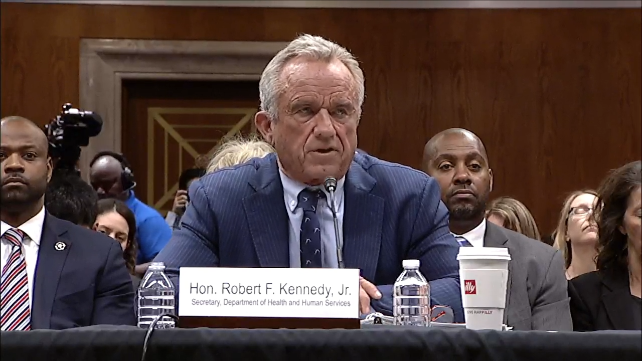 'I Don't Know Until You Told Me': Clueless RFK Jr. Finds Out In Hearing ...