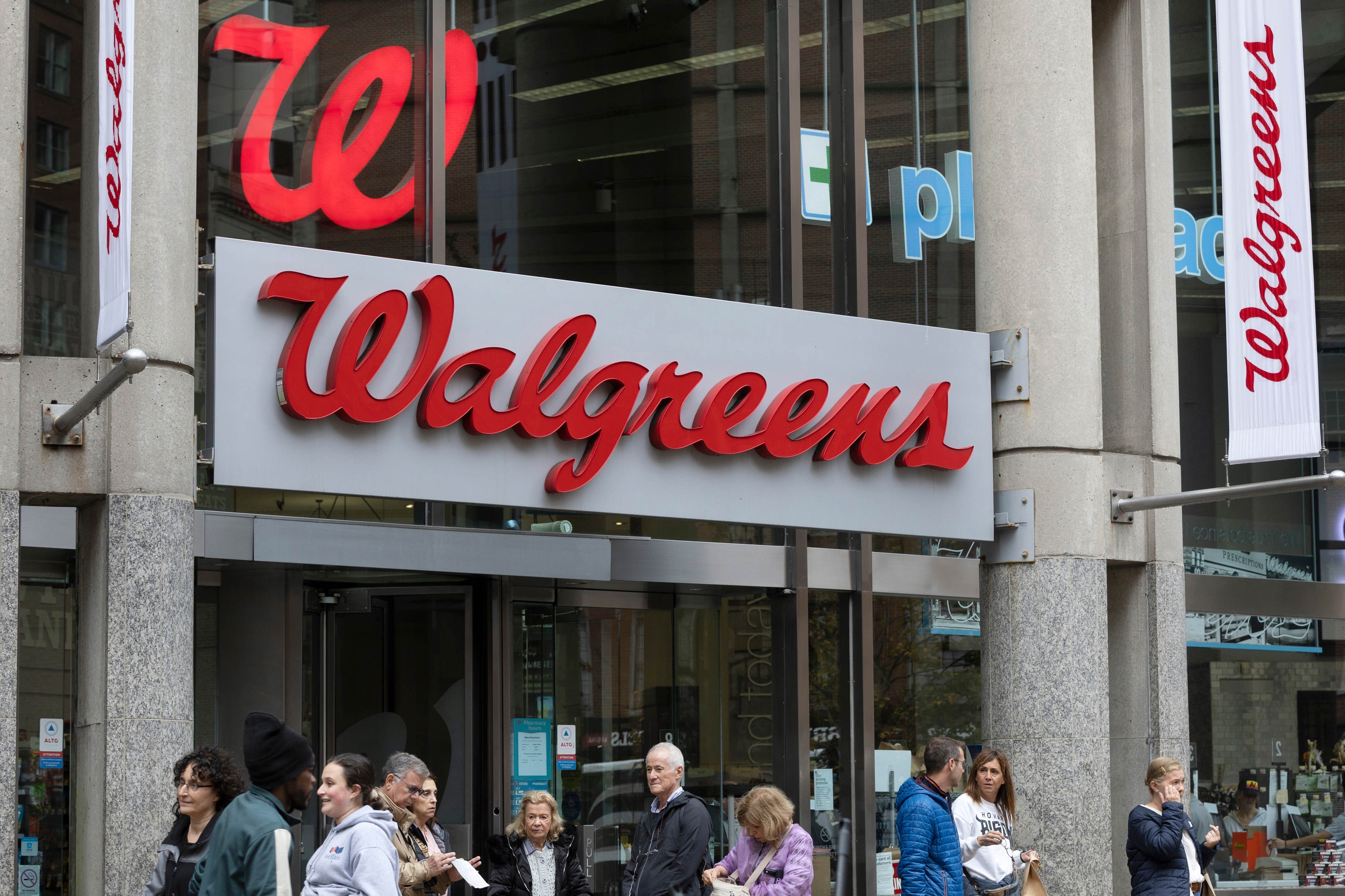 Walgreens hourly workers set to suffer pay loss: report